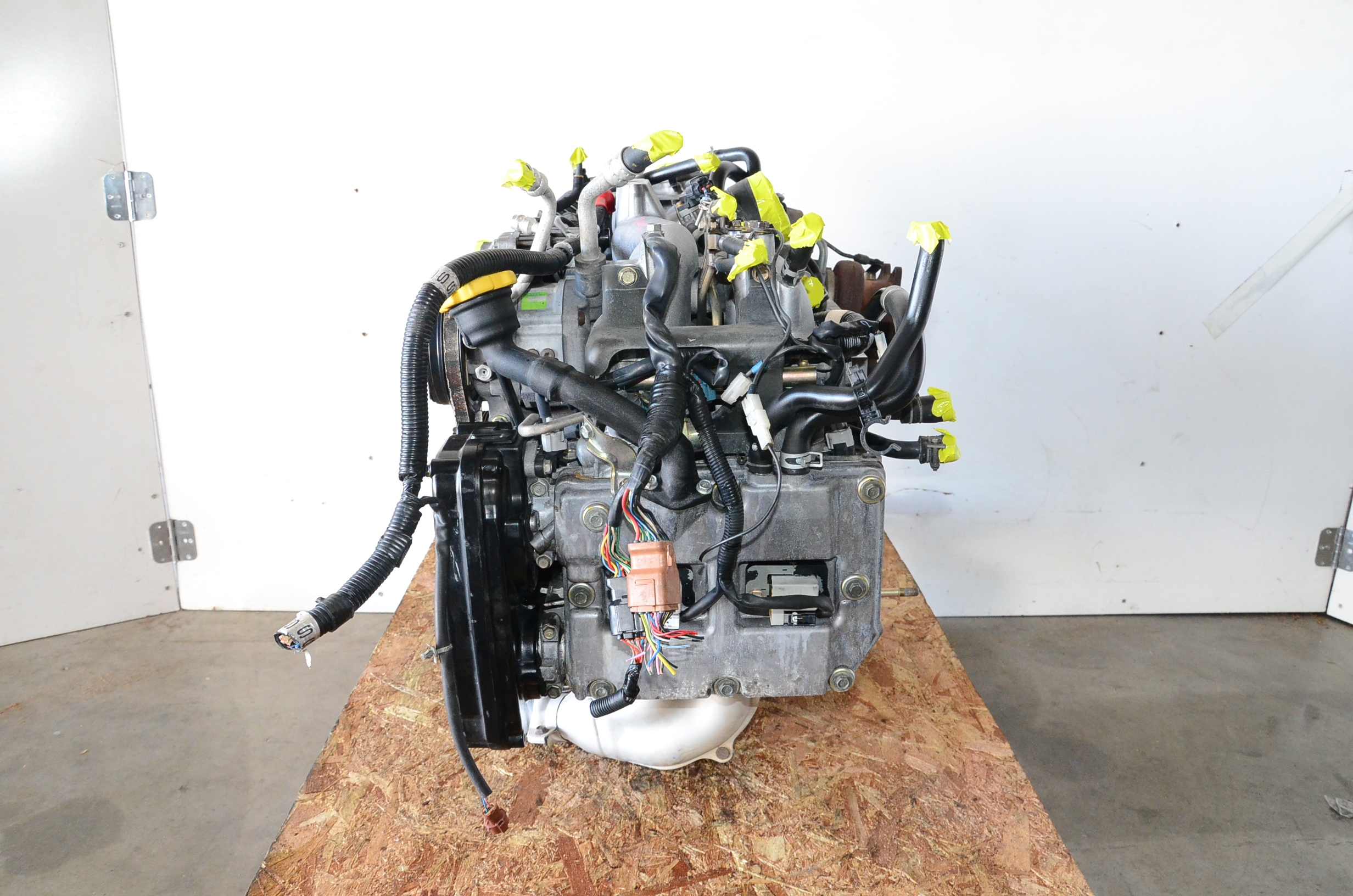 JDM 2002 2003 2004 2005 SUBARU IMPREZA WRX 2.0L TURBO ENGINE EJ205 AVCS ...